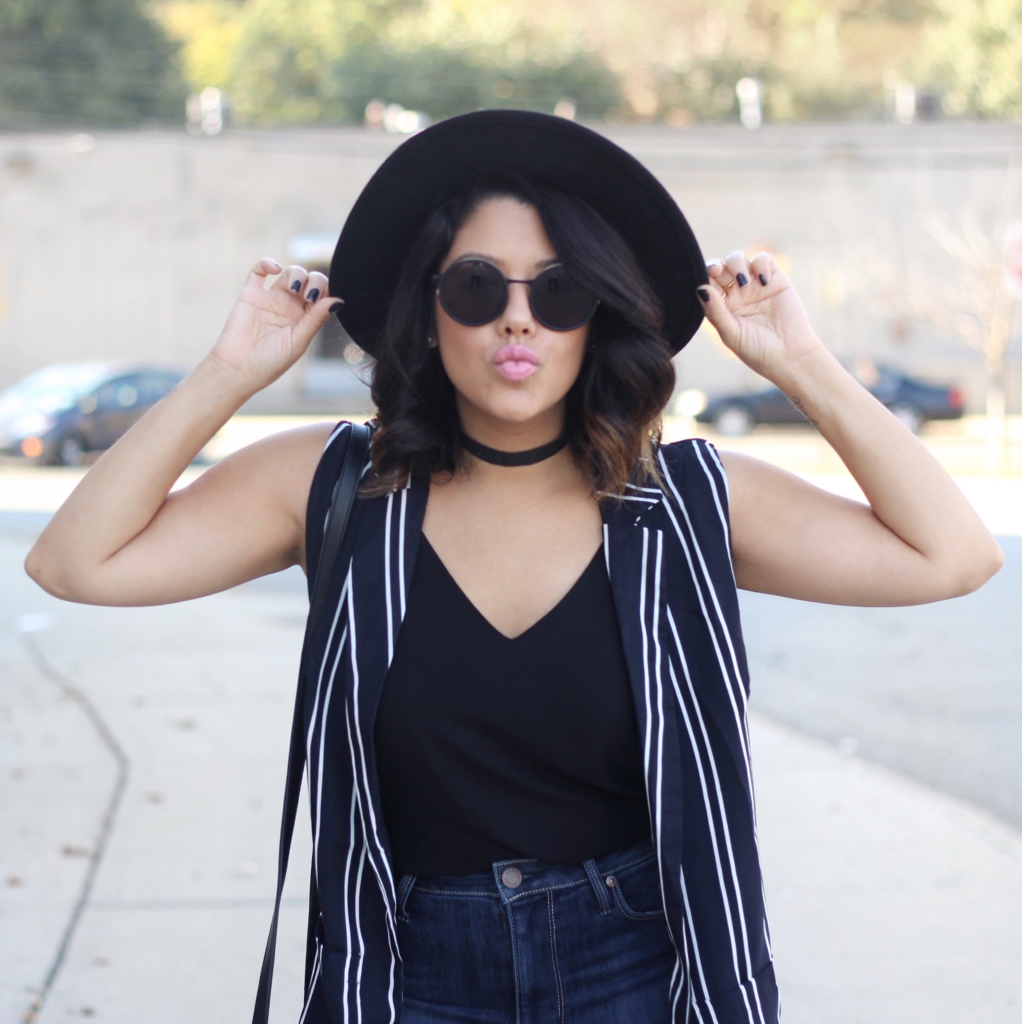 Black & Navy - Naty Michele